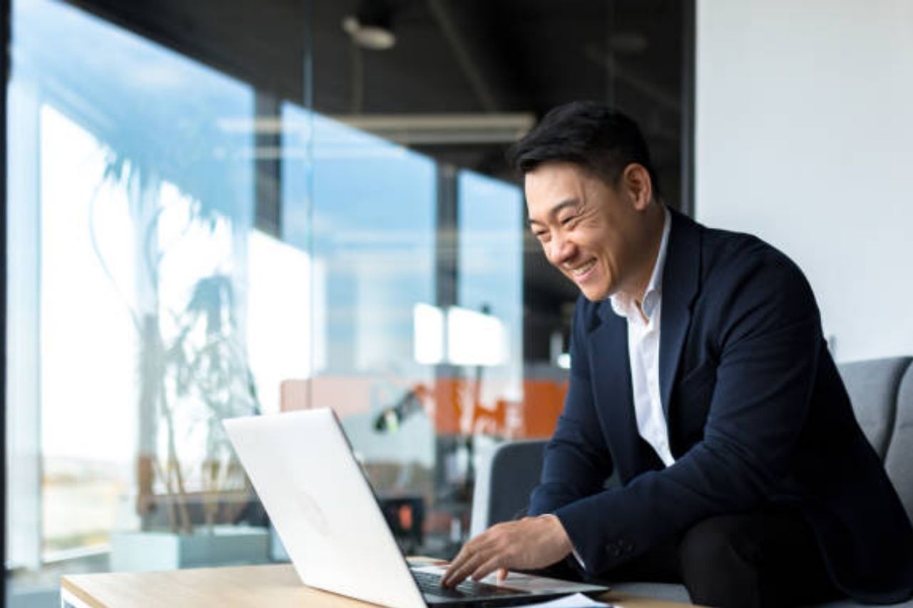 Owner dan Perbedaannya dengan CEO Otto Digital